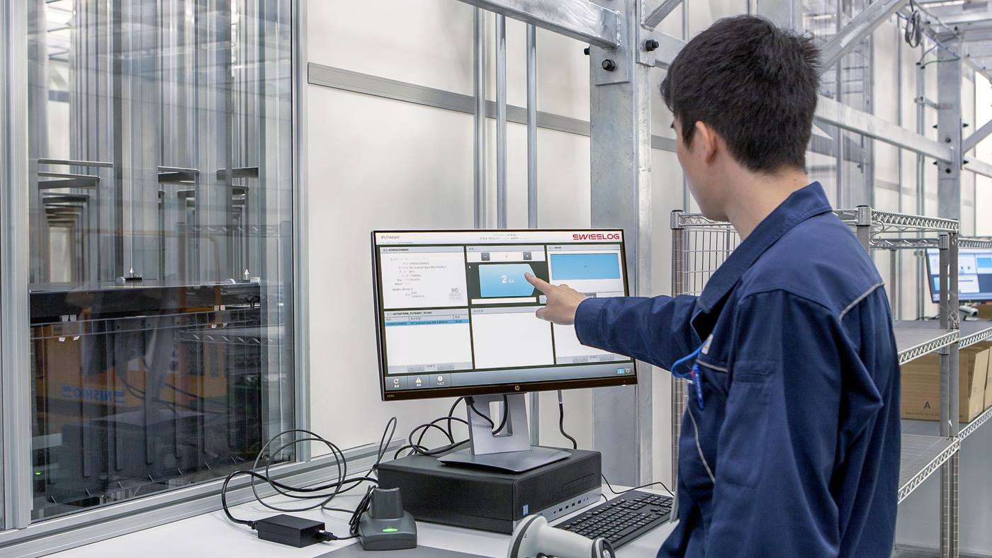 Automation control software for food and beverage manufacturers - Swisslog