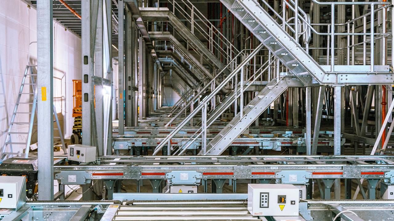 Soluzioni di logistica robotizzata e data-driven - Swisslog