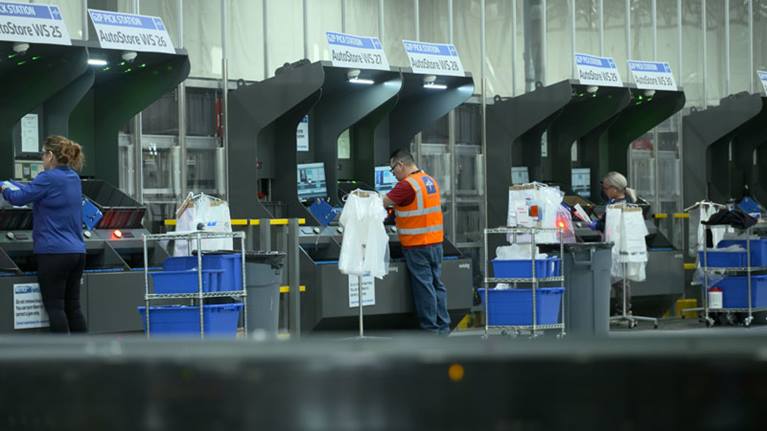 Medline, USA: Long-term partnership enables speed, efficiency and ...