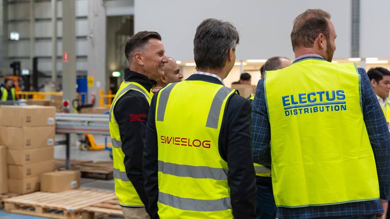 Jaycar Electronics doubles output and storage volume - Swisslog Global